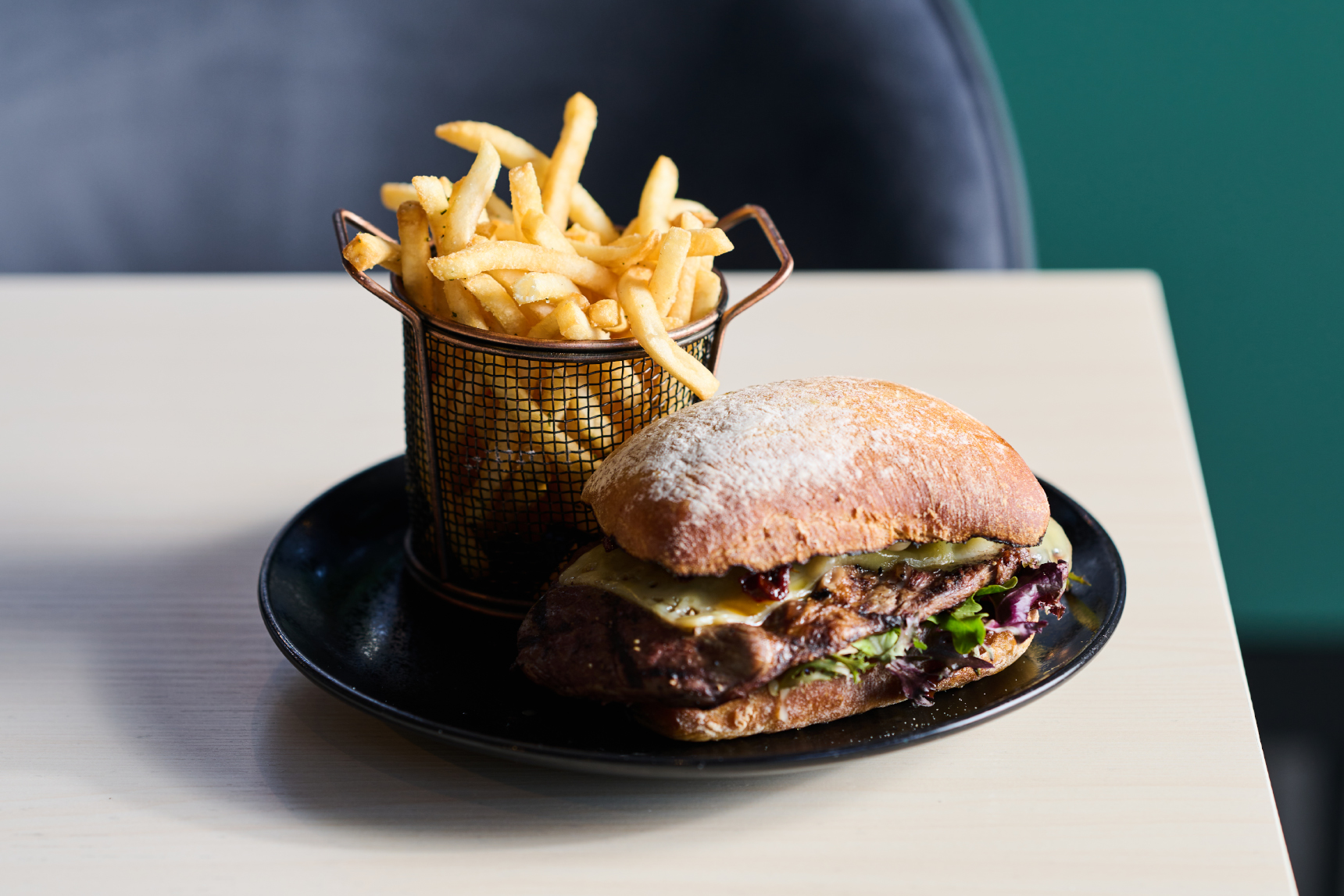 Modern Australian eatery offering breakfast and lunch