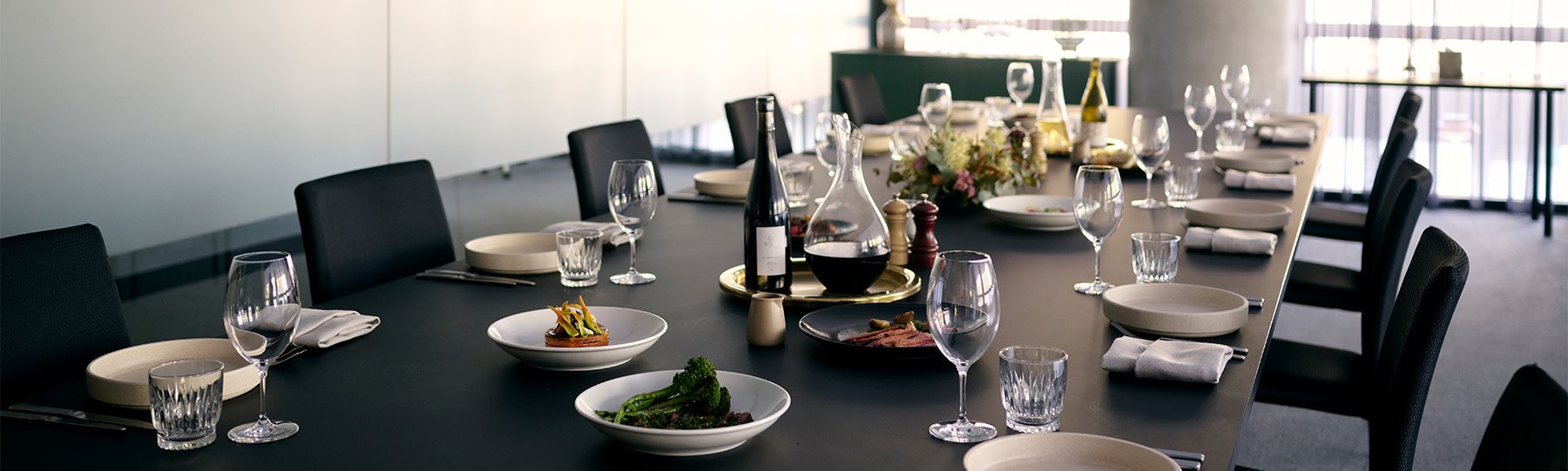 Private Dining & Events| Intimate meeting, event spaces and catering